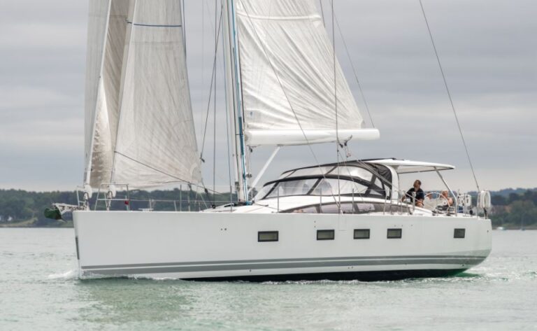 Jeanneau 64, LAYLA | Berthon Winter Collection