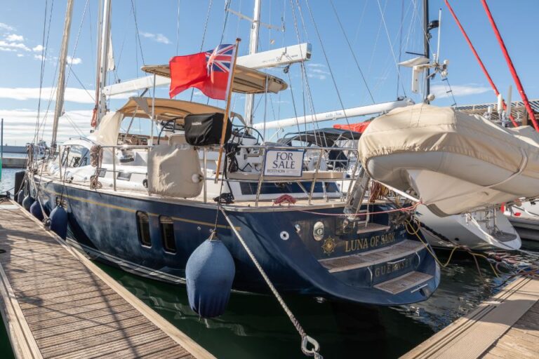 Discovery 58, LUNA OF SARK | Berthon Market Report Collection